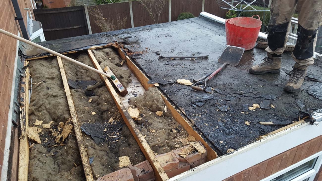 Roofing Services: felt, tiled, slate, rubber & more Walsall & West Midlands